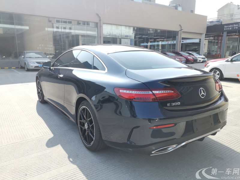奔驰e260轿跑2021,奔驰2021款e260轿跑,2021奔驰260轿跑(第4页)_大山谷图库